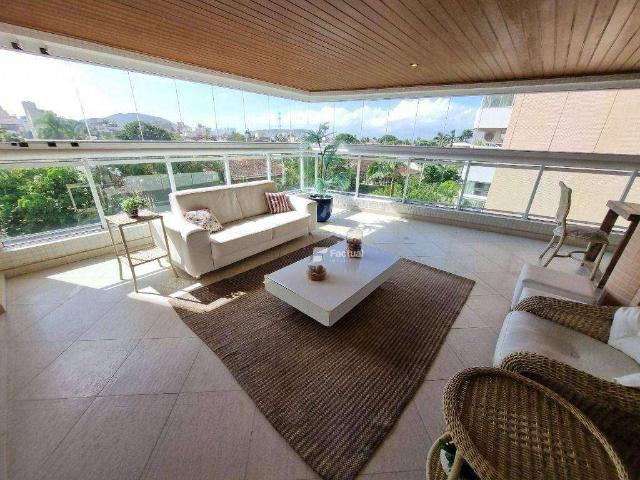 Apartamento para Venda em Guarujá/SP Centro 5 Quartos