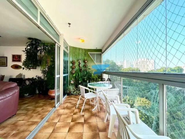 Apartamento para Venda em Guarujá/SP Jardim Astúrias 4 Quartos