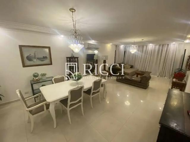 Apartamento para Venda em Guarujá/SP Pitangueiras 3 Quartos