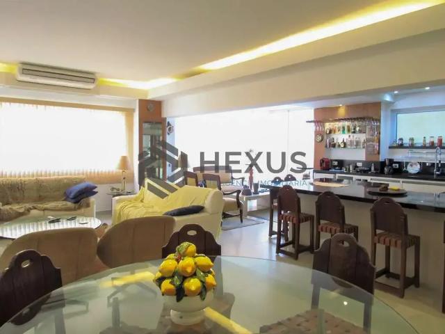 Apartamento para Venda em Guarujá/SP Pitangueiras 3 Quartos