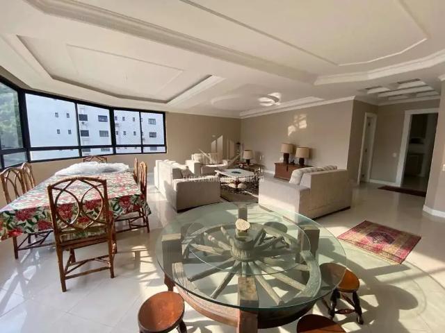Apartamento para Venda em Guarujá/SP Pitangueiras 3 Quartos