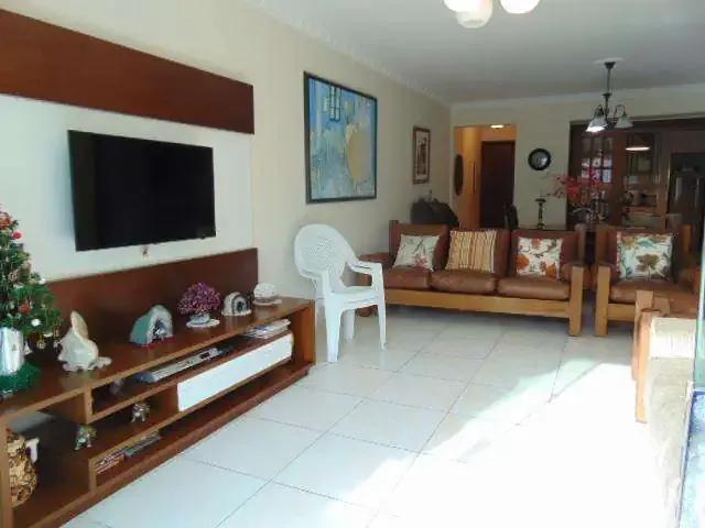 Apartamento para Venda em Guarujá/SP Pitangueiras 3 Quartos