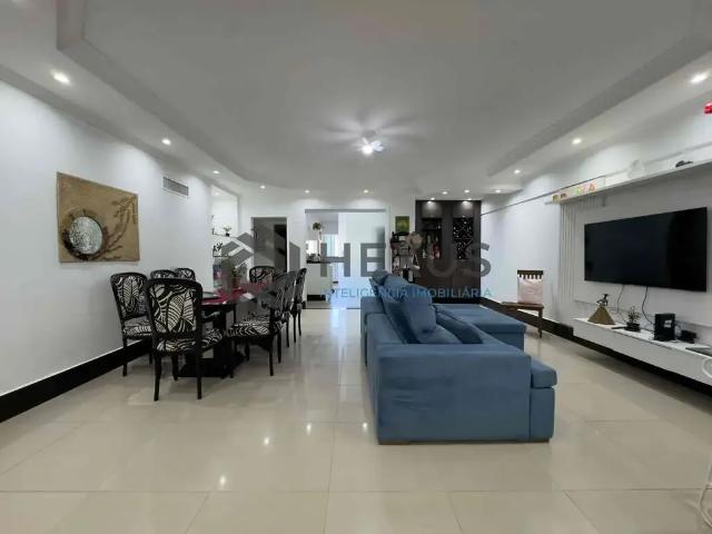 Apartamento para Venda em Guarujá/SP Pitangueiras 3 Quartos