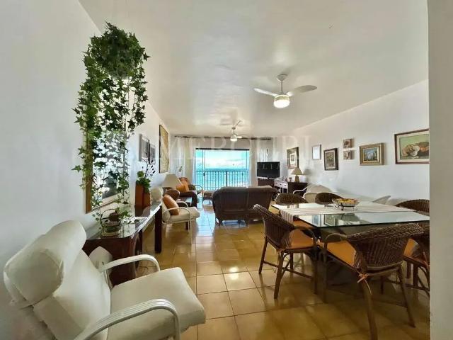Apartamento para Venda em Guarujá/SP Pitangueiras 3 Quartos