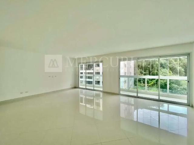 Apartamento para Venda em Guarujá/SP Pitangueiras 3 Quartos