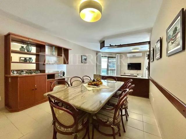 Apartamento para Venda em Guarujá/SP Pitangueiras 3 Quartos