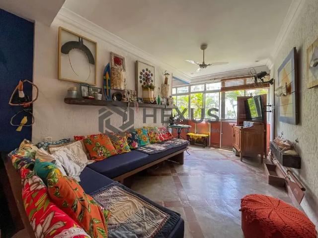 Apartamento para Venda em Guarujá/SP Pitangueiras 3 Quartos