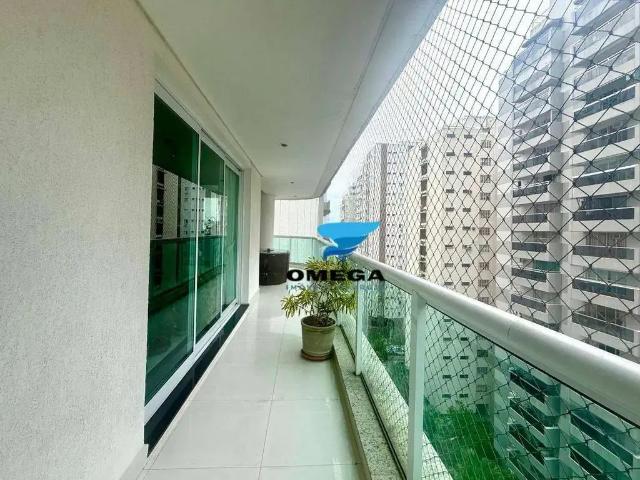 Apartamento para Venda em Guarujá/SP Pitangueiras 3 Quartos