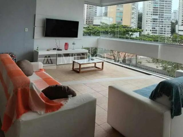 Apartamento para Venda em Guarujá/SP Pitangueiras 3 Quartos