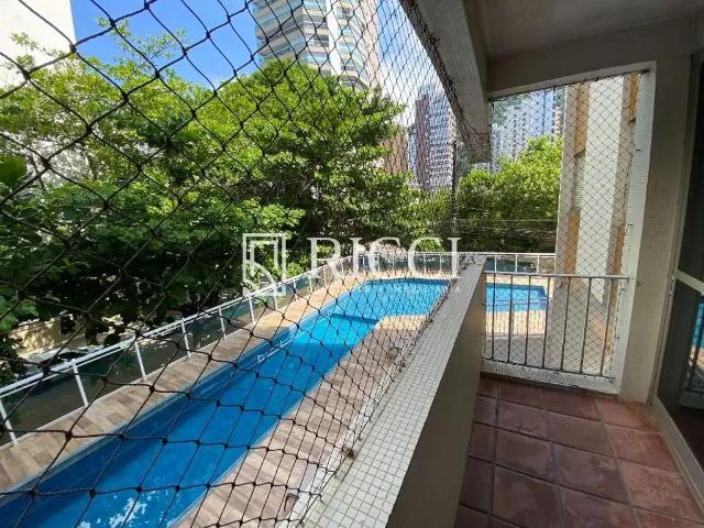 Apartamento para Venda em Guarujá/SP Pitangueiras 3 Quartos