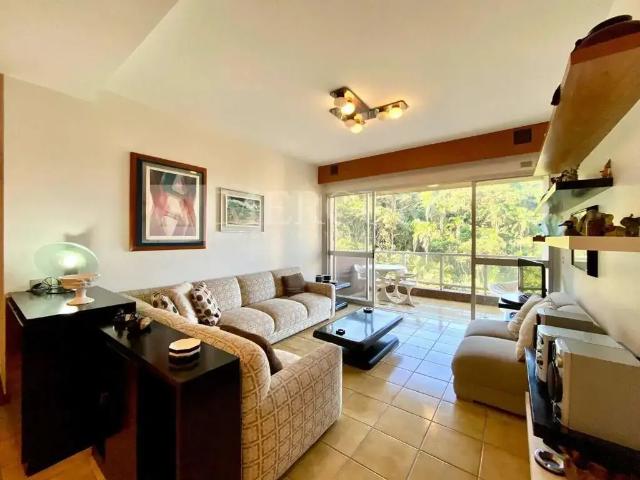 Apartamento para Venda em Guarujá/SP Pitangueiras 3 Quartos