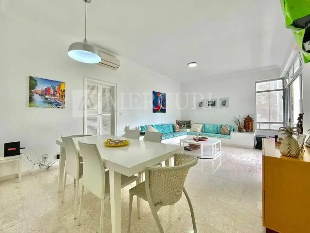 Apartamento para Venda em Guarujá/SP Pitangueiras 3 Quartos