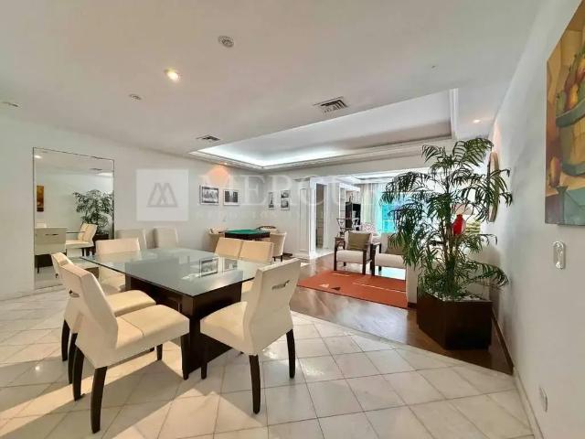 Apartamento para Venda em Guarujá/SP Pitangueiras 3 Quartos