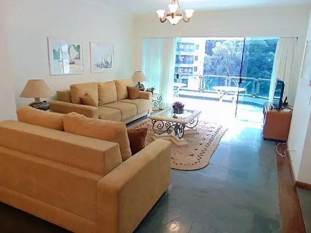 Apartamento para Venda em Guarujá/SP Pitangueiras 3 Quartos