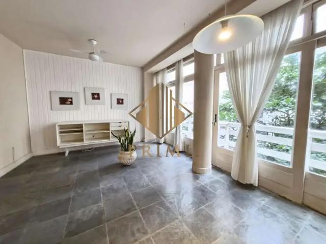 Apartamento para Venda em Guarujá/SP Pitangueiras 3 Quartos