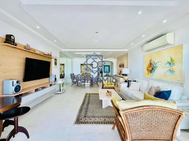 Apartamento para Venda em Guarujá/SP Pitangueiras 3 Quartos