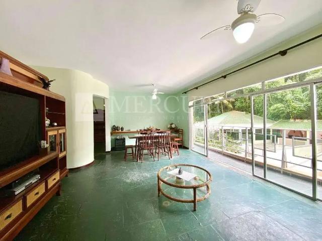 Apartamento para Venda em Guarujá/SP Pitangueiras 3 Quartos