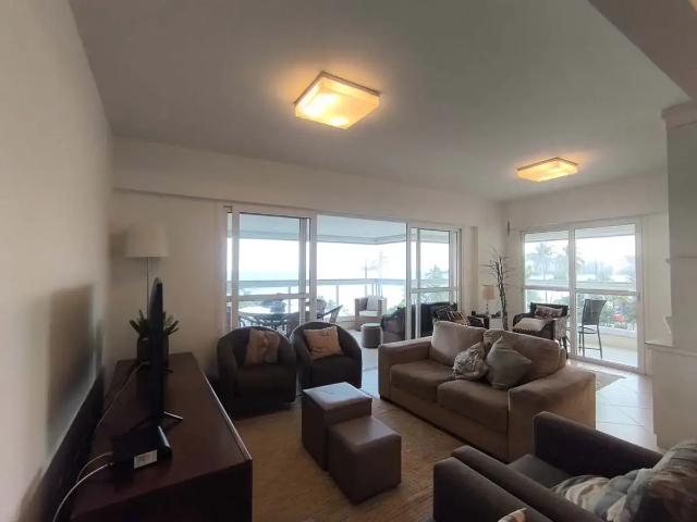 Apartamento para Venda em Guarujá/SP Pitangueiras 3 Quartos