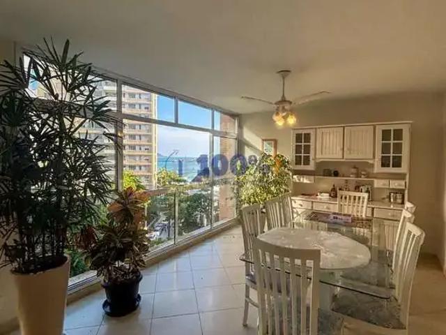 Apartamento para Venda em Guarujá/SP Pitangueiras 3 Quartos