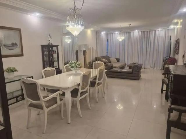 Apartamento para Venda em Guarujá/SP Pitangueiras