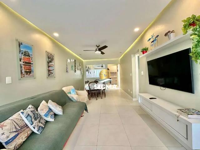 Apartamento para Venda em Guarujá/SP Pitangueiras 2 Quartos