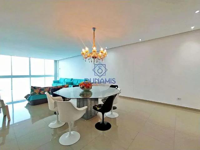 Apartamento para Venda em Guarujá/SP Pitangueiras 4 Quartos