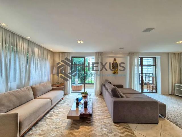 Apartamento para Venda em Guarujá/SP Pitangueiras 4 Quartos
