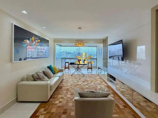 Apartamento para Venda em Guarujá/SP Pitangueiras 4 Quartos