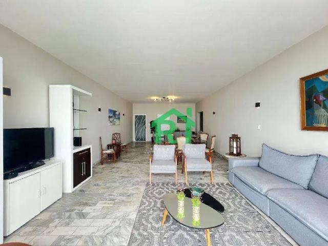 Apartamento para Venda em Guarujá/SP Pitangueiras 4 Quartos