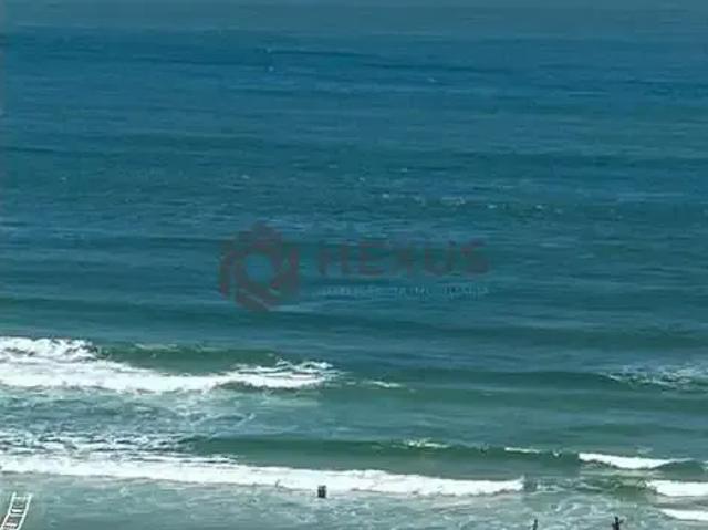 Apartamento para Venda em Guarujá/SP Pitangueiras 4 Quartos