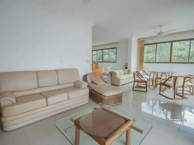 Apartamento para Venda em Guarujá/SP Pitangueiras 4 Quartos