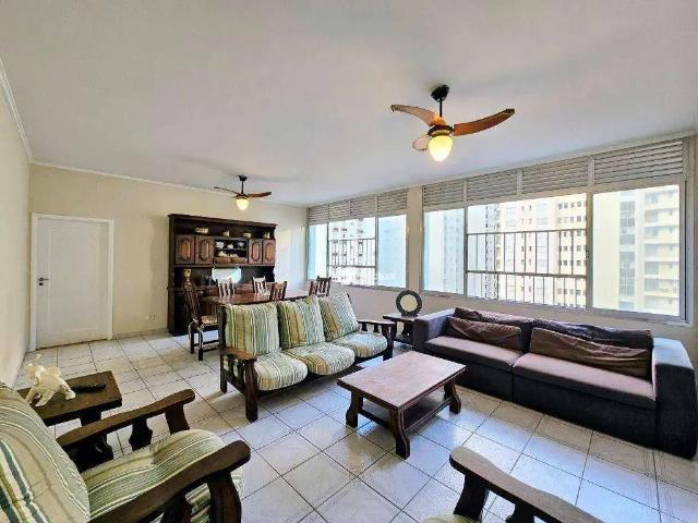 Apartamento para Venda em Guarujá/SP Pitangueiras 4 Quartos