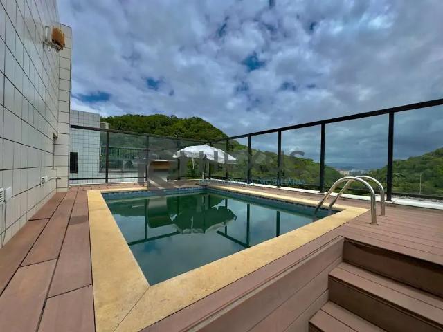 Apartamento para Venda em Guarujá/SP Pitangueiras 4 Quartos