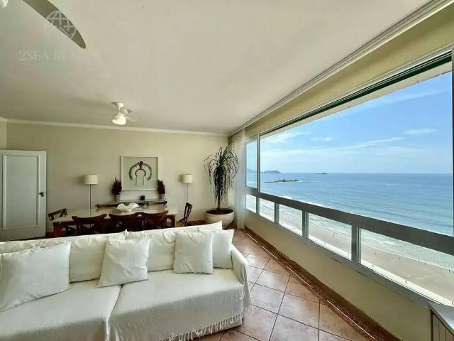 Apartamento para Venda em Guarujá/SP Pitangueiras 4 Quartos