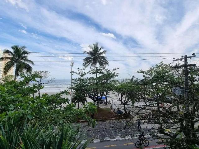 Apartamento para Venda em Guarujá/SP Pitangueiras 4 Quartos