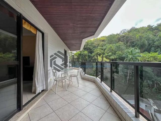 Apartamento para Venda em Guarujá/SP Pitangueiras 4 Quartos