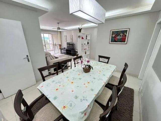 Apartamento para Venda em Guarujá/SP Pitangueiras 4 Quartos