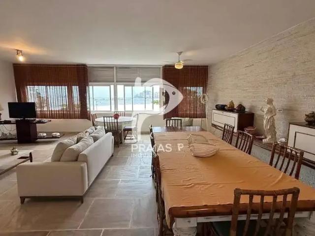 Apartamento para Venda em Guarujá/SP Pitangueiras 4 Quartos