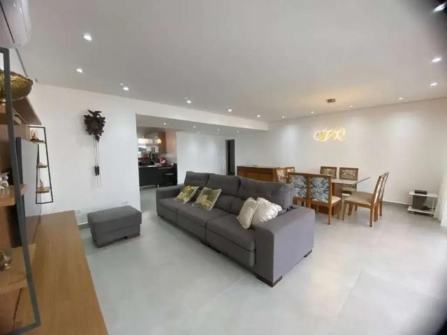 Apartamento para Venda em Guarujá/SP Pitangueiras 4 Quartos