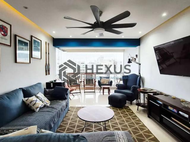 Apartamento para Venda em Guarujá/SP Pitangueiras 4 Quartos