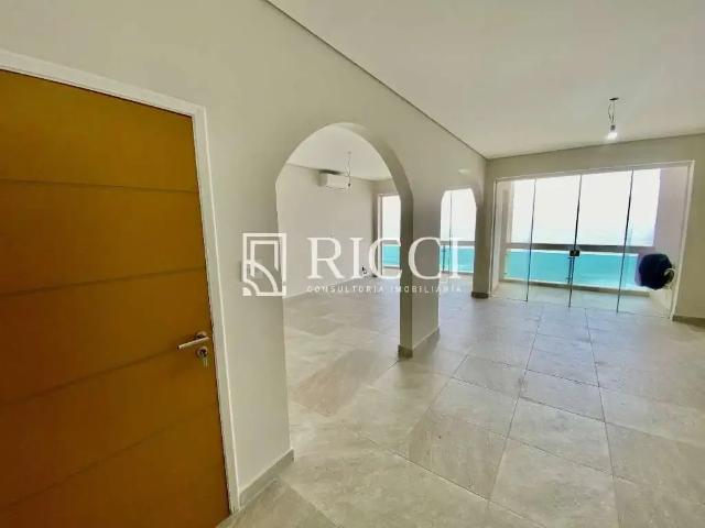 Apartamento para Venda em Guarujá/SP Pitangueiras 5 Quartos
