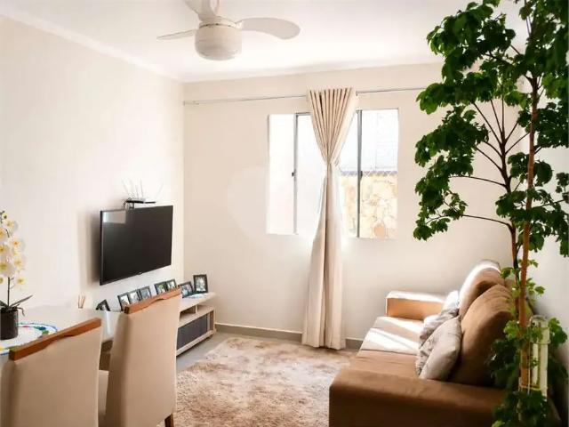 Apartamento para Venda em Guarulhos/SP Cocaia 1 Quartos