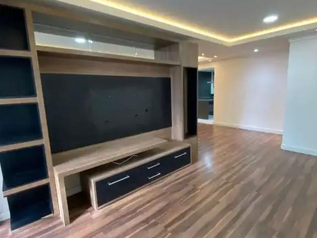 Apartamento para Venda em Guarapuava/PR Centro 3 Quartos