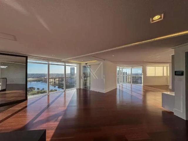 Apartamento para Venda em Guarapuava/PR Centro 3 Quartos