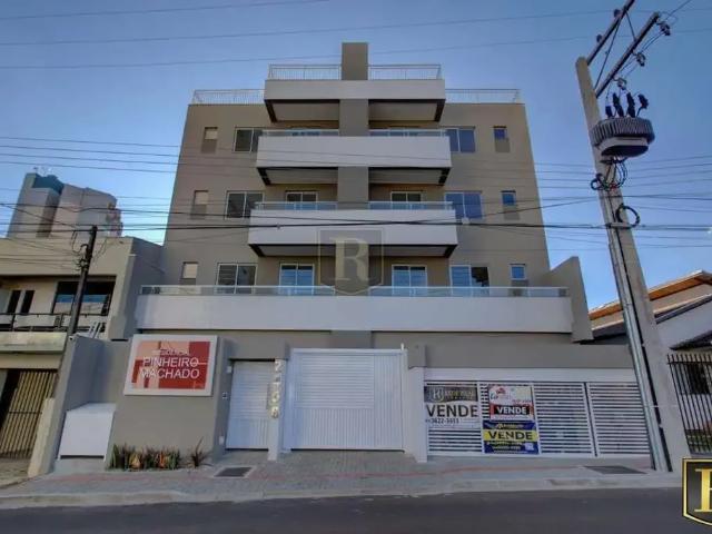 Apartamento para Venda em Guarapuava/PR Centro 4 Quartos