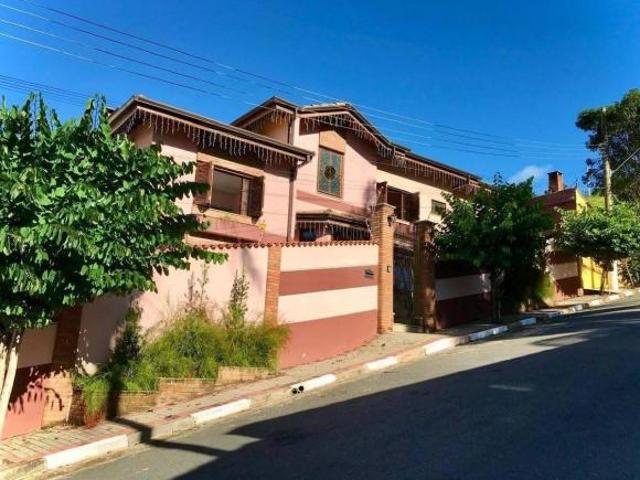 Apartamento para venda em Guararema de 296.00m² com 4 Quartos, 4 Suites e 3 Garagens