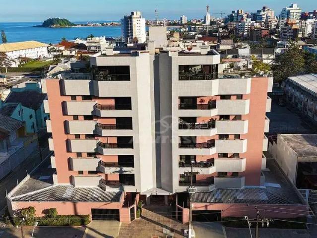 Apartamento para Venda em Guaratuba/PR Centro 4 Quartos
