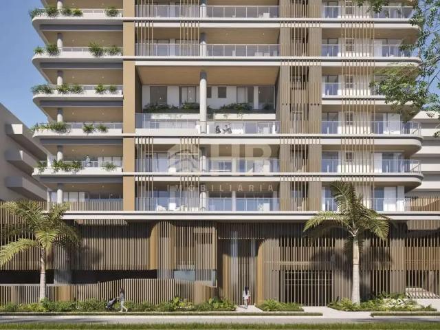 Apartamento para Venda em Guaratuba/PR Centro 4 Quartos