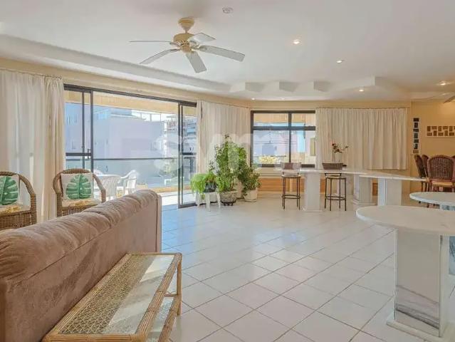 Apartamento para Venda em Guaratuba/PR Centro 3 Quartos