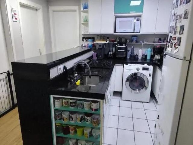 Apartamento para venda em Guaraú de 47.00m² com 2 Quartos e 1 Garagem